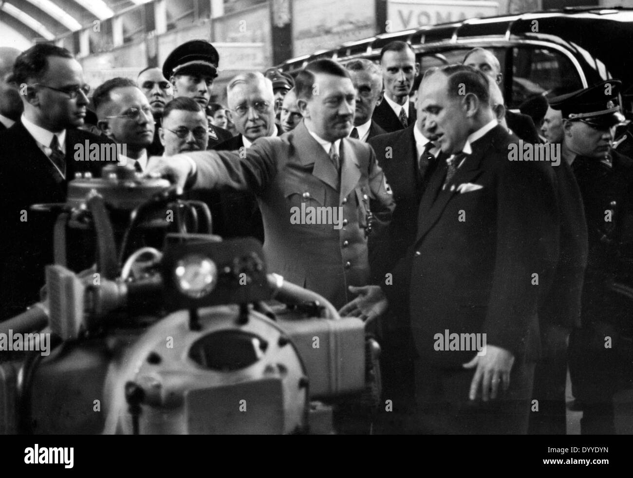 Adolf hitler visits 1933 hi-res stock photography and images - Alamy