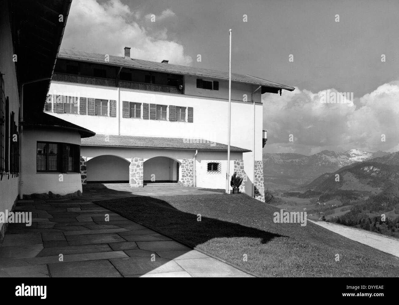 Adolf hitler at obersalzberg hi-res stock photography and images - Alamy