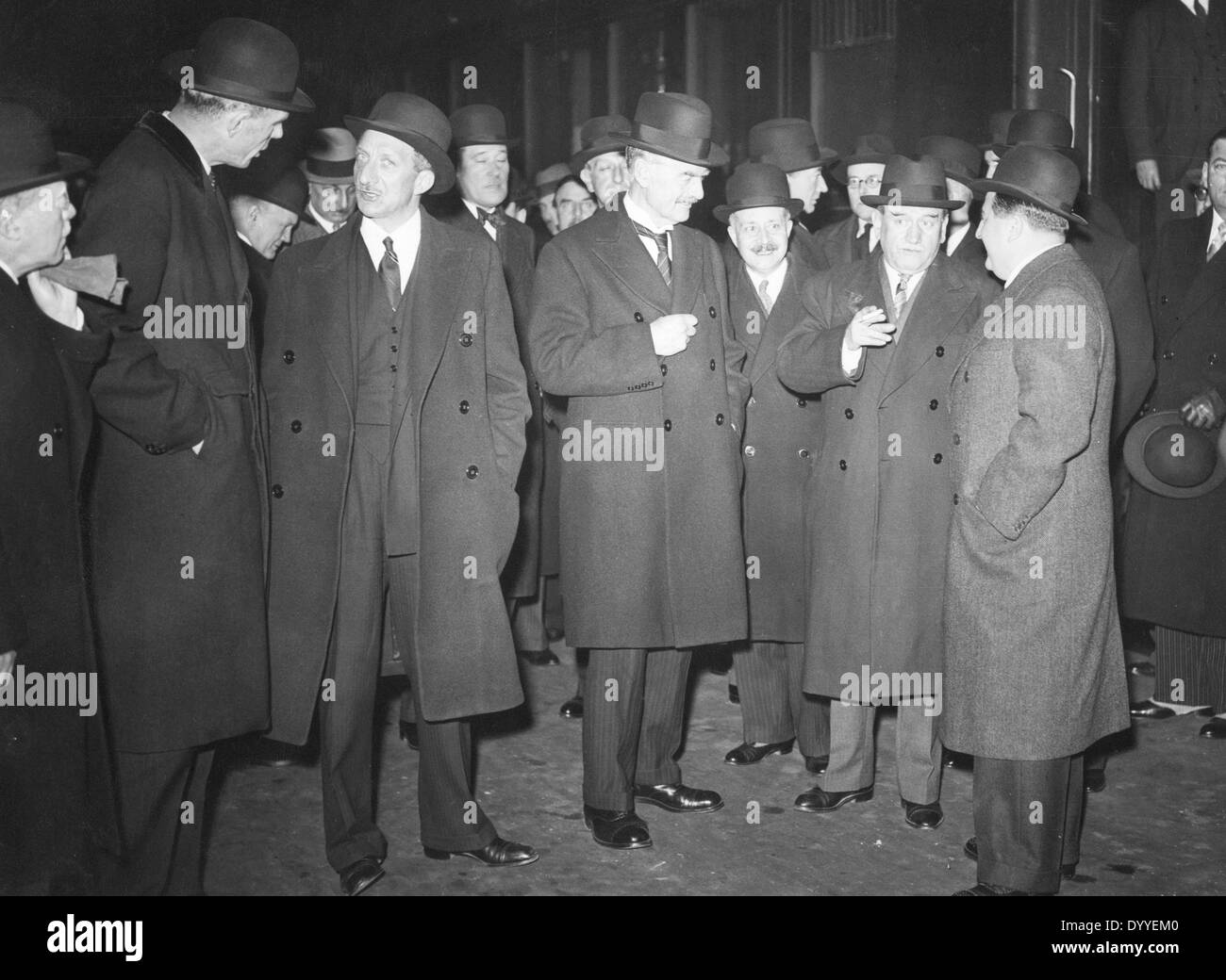 1889 1973 hi-res stock photography and images - Alamy