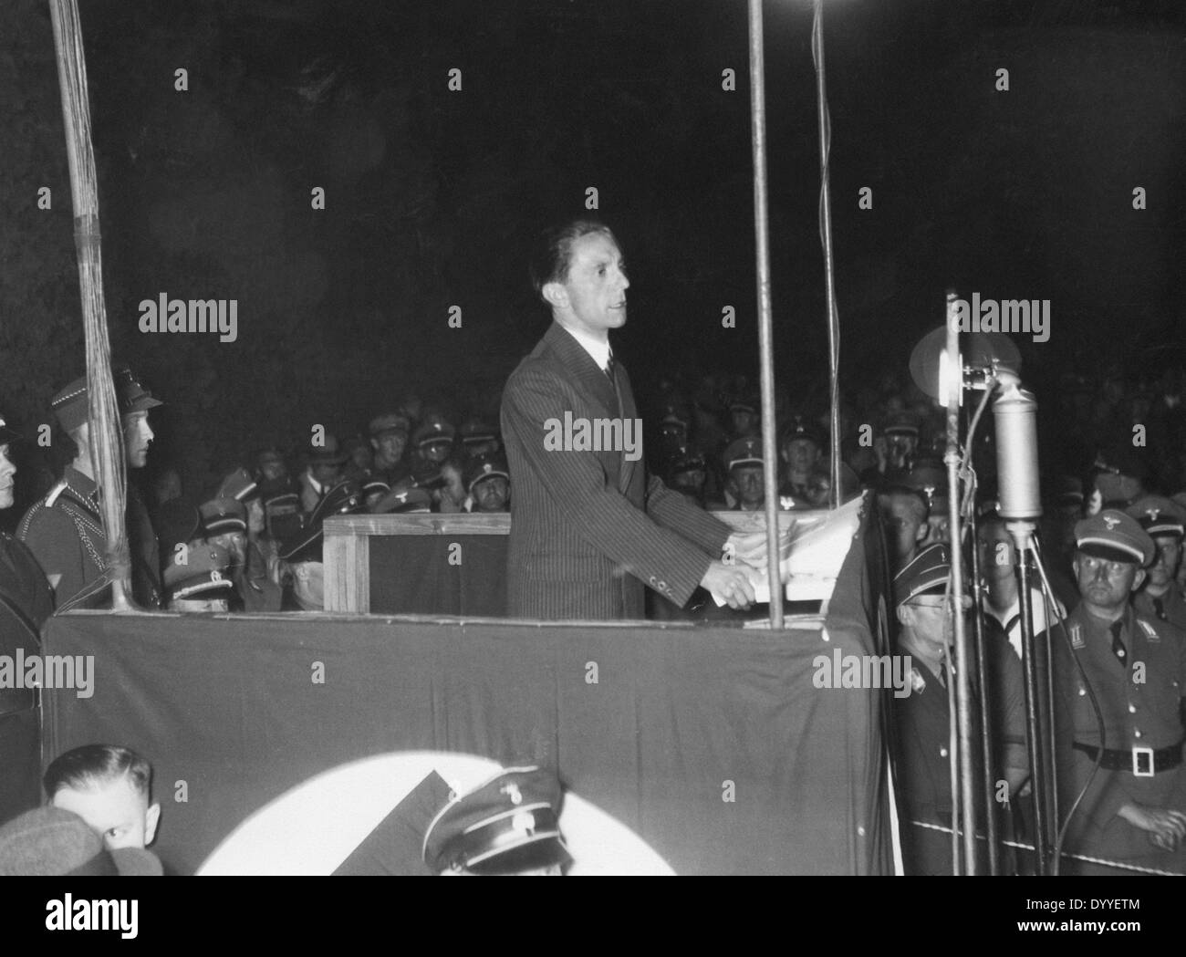 Joseph goebbels 1932 hi-res stock photography and images - Alamy