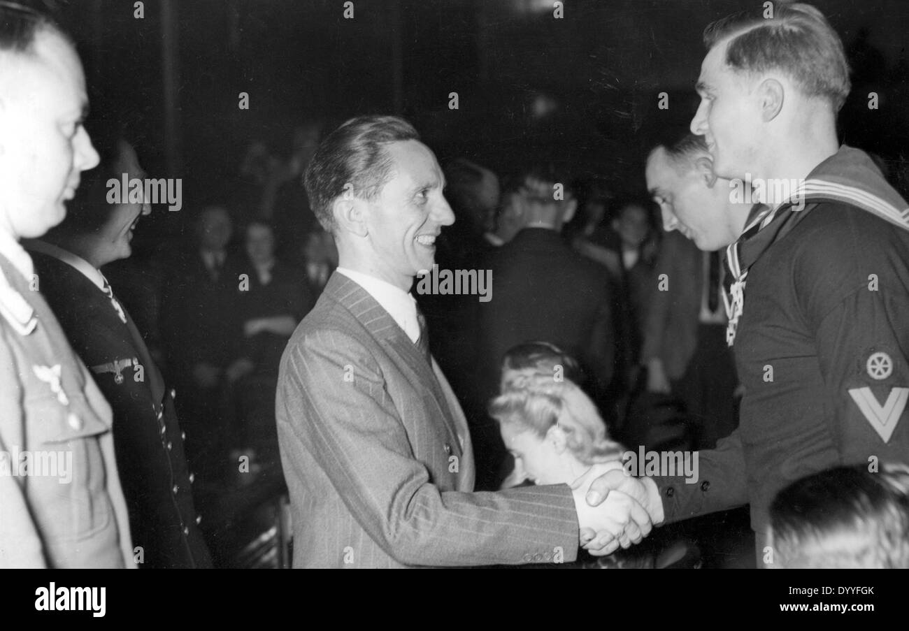 Joseph goebbels 1942 Black and White Stock Photos & Images - Alamy