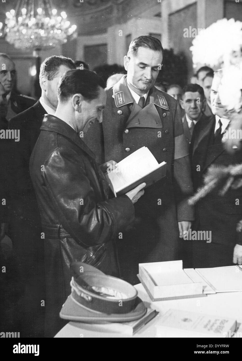 01 09 1939 31 12 1939 hi-res stock photography and images - Alamy