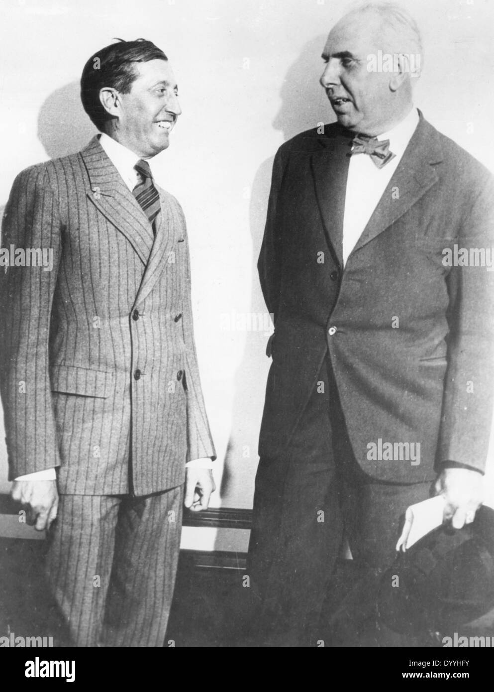 Theodore dreiser 1871 1945 hi-res stock photography and images - Alamy