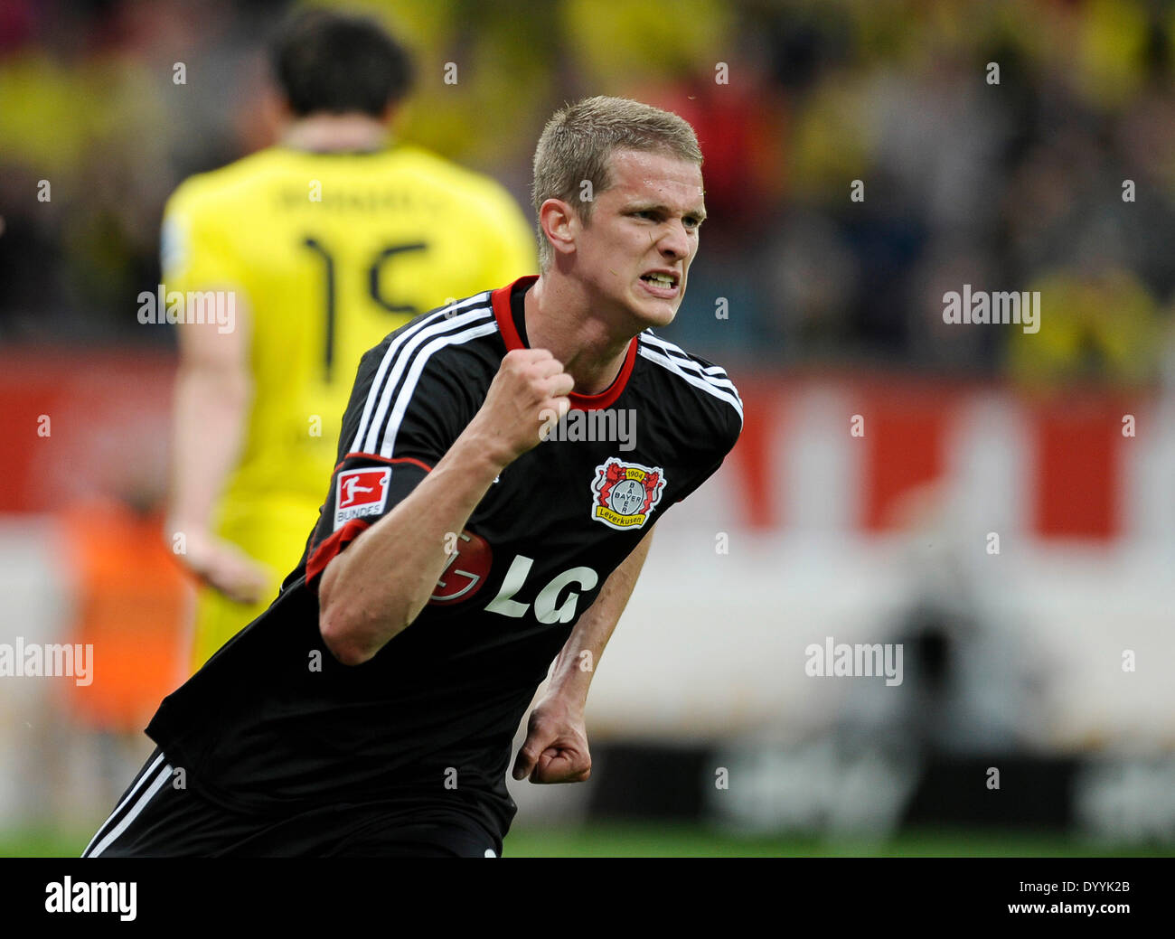 Bayer 04 leverkusen borussia dortmund hi-res stock photography and ...