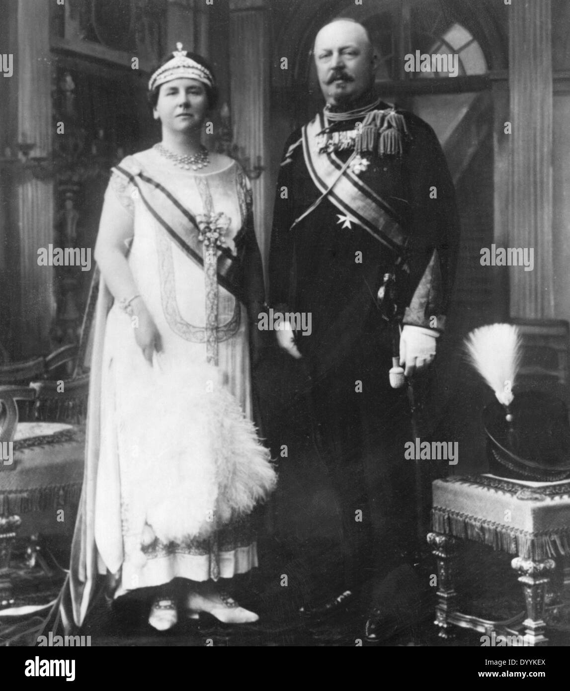 Queen wilhelmina of the netherlands hi-res stock photography and images ...