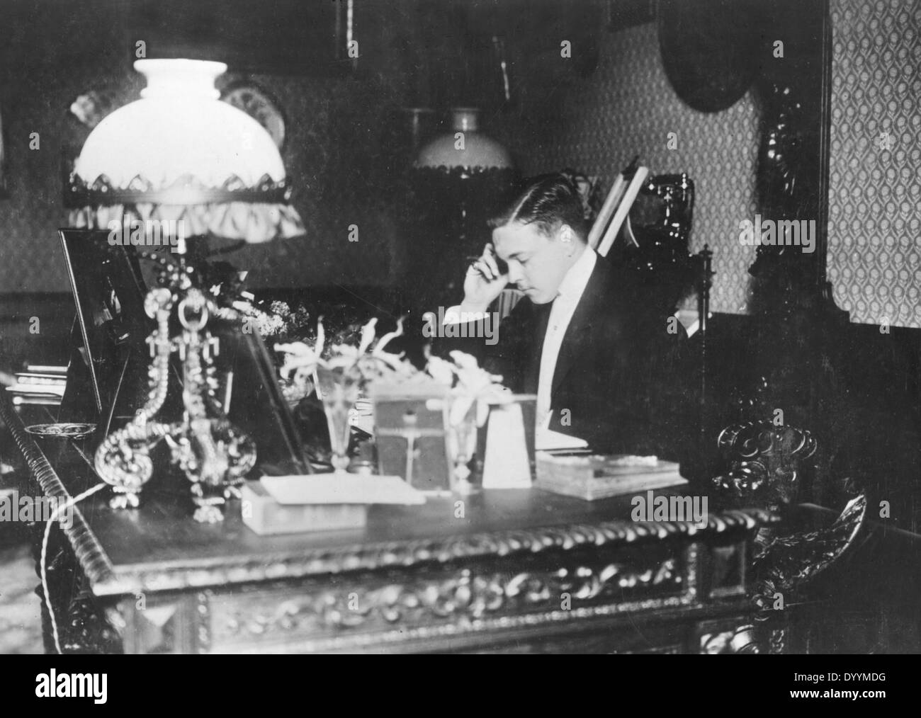 King manuel ii Black and White Stock Photos & Images - Alamy