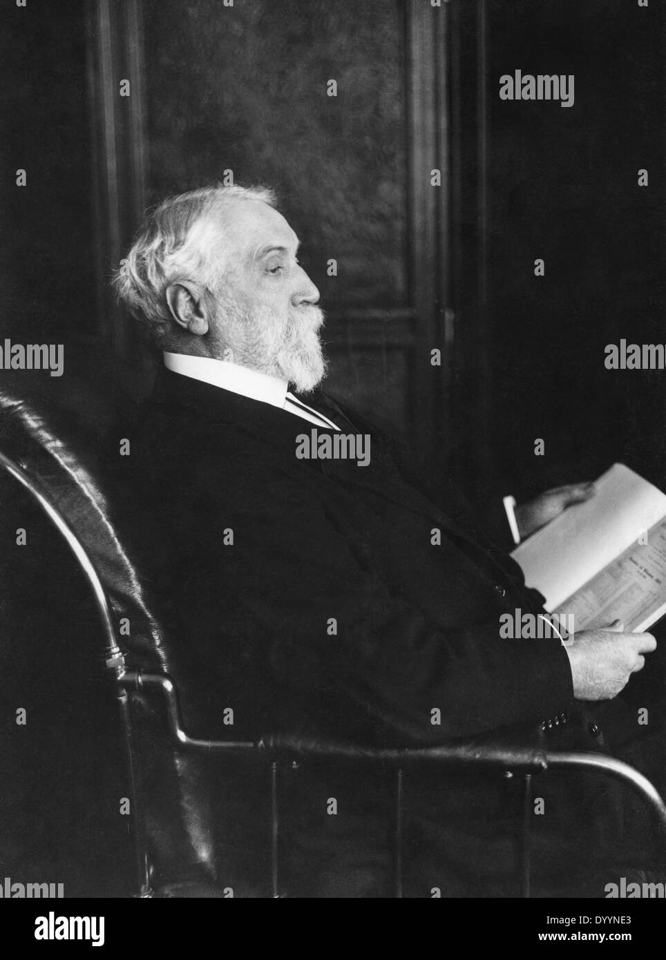 Lord d hi-res stock photography and images - Alamy