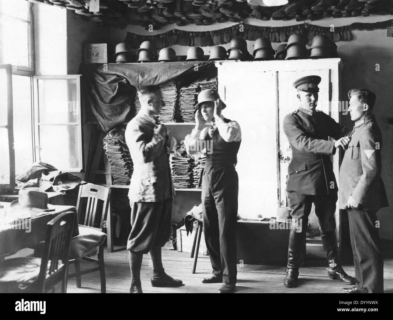 1931 circa hi-res stock photography and images - Alamy