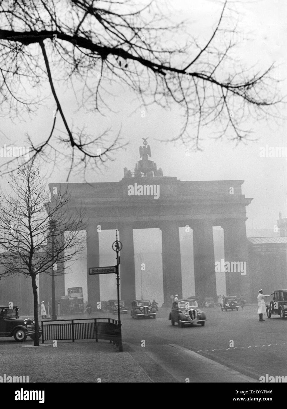 Brandenburg Gate in the fog, Berlin, 1936 Stock Photo - Alamy