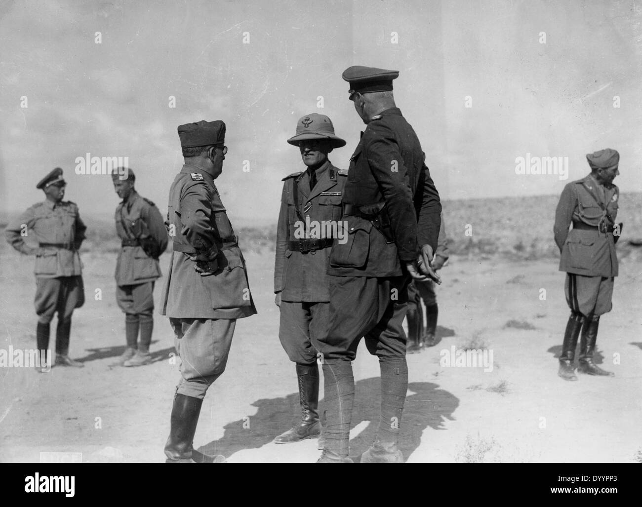 Italian Officers High Resolution Stock Photography and Images - Alamy