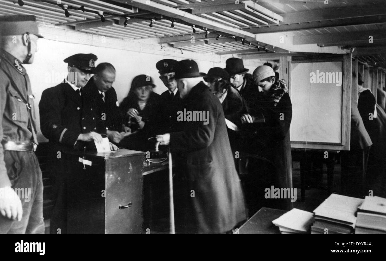 Voters polling station in Black and White Stock Photos & Images - Alamy
