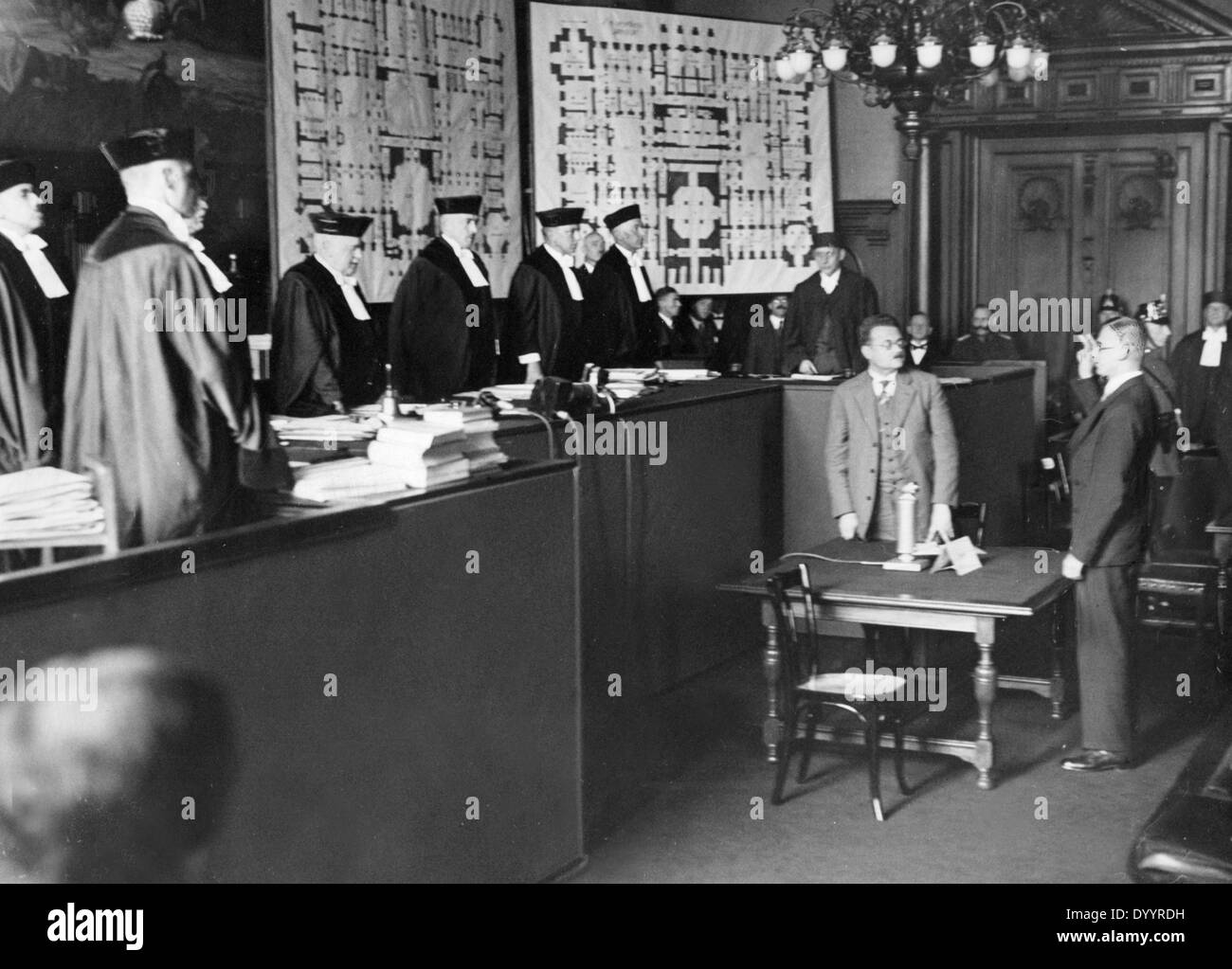 Hearing of of witnesses during the Reichstag fire trial, 1933 Stock ...