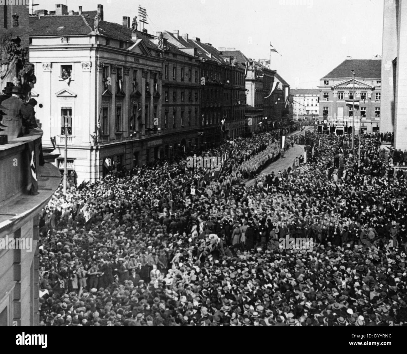 Army soldier military parade Black and White Stock Photos & Images - Alamy