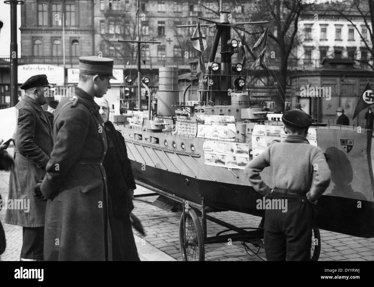 Model sunk armored cruiser berlin hi-res stock photography and images ...