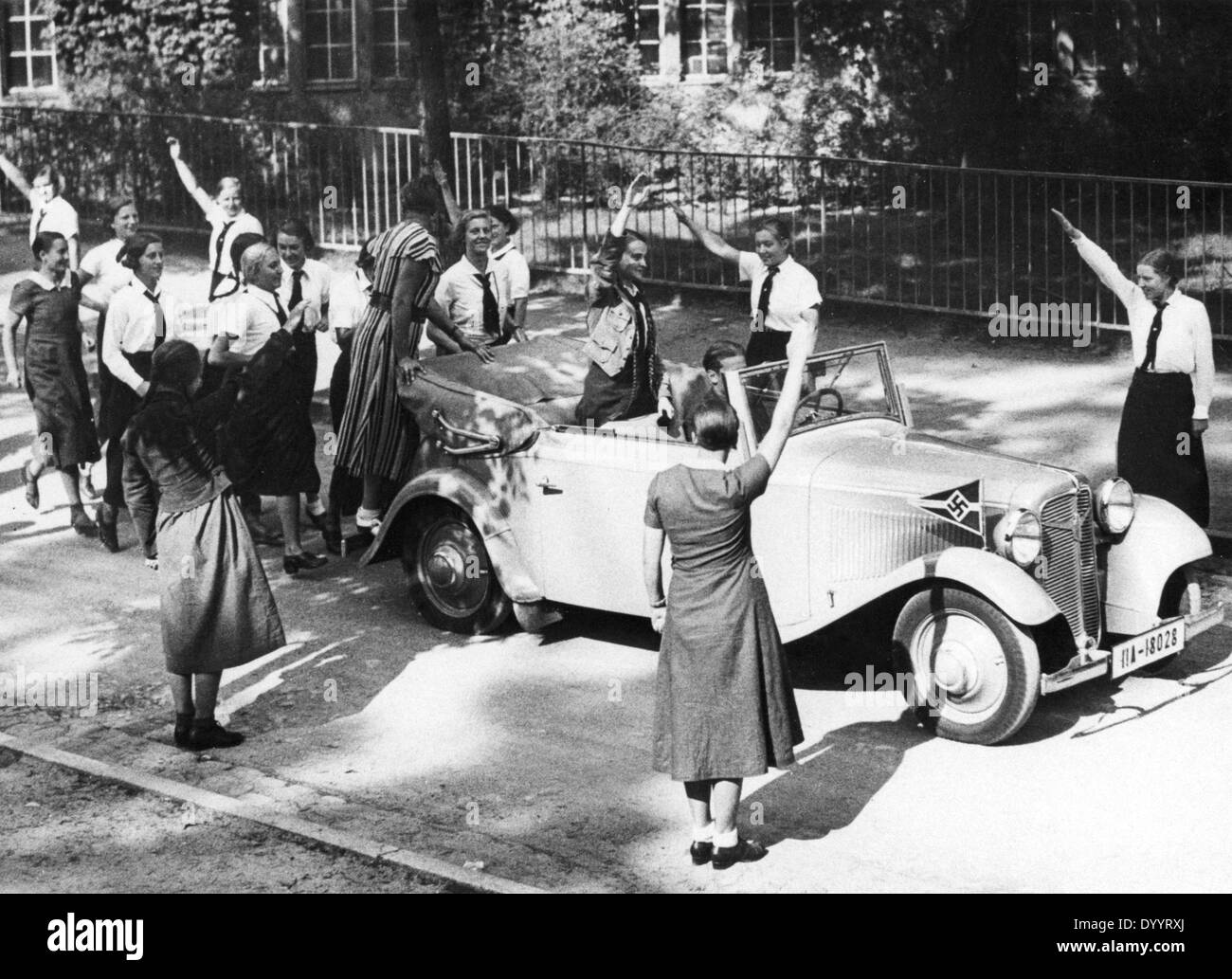 BDM girls in Berlin, 1933 Stock Photo - Alamy