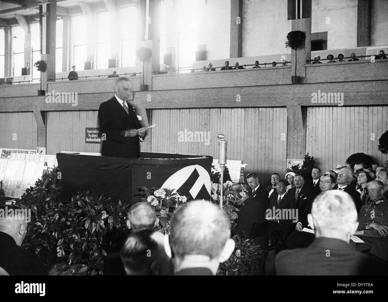 01 01 1938 31 12 1945 hi-res stock photography and images - Alamy