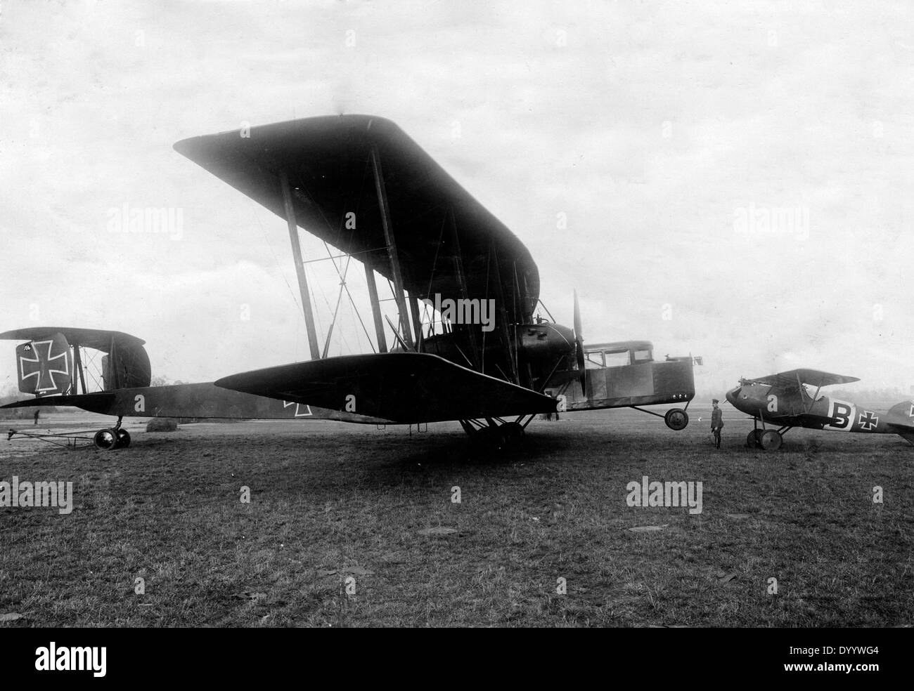 World war i bombers hi-res stock photography and images - Alamy