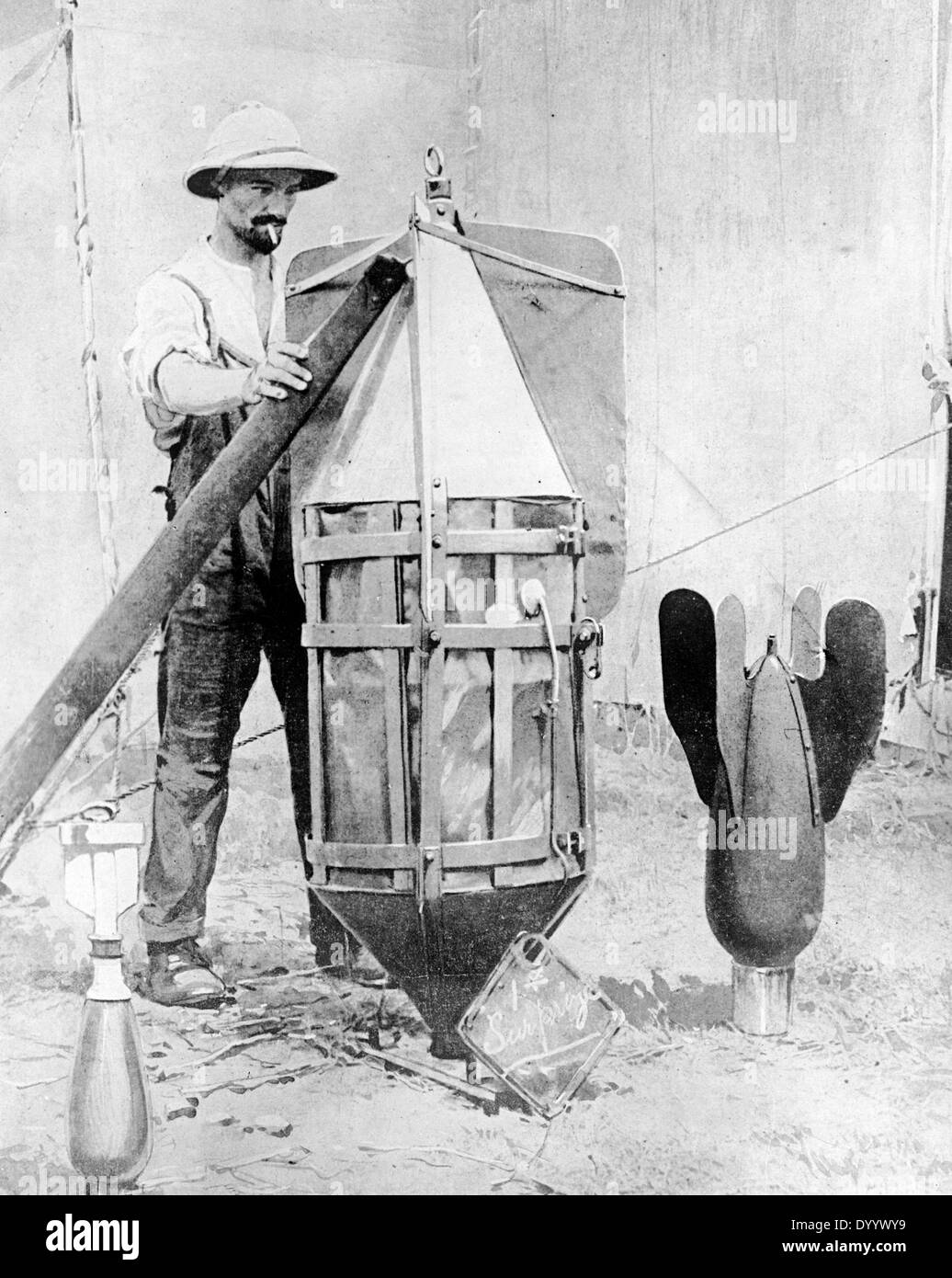 Military bomb Black and White Stock Photos & Images - Alamy