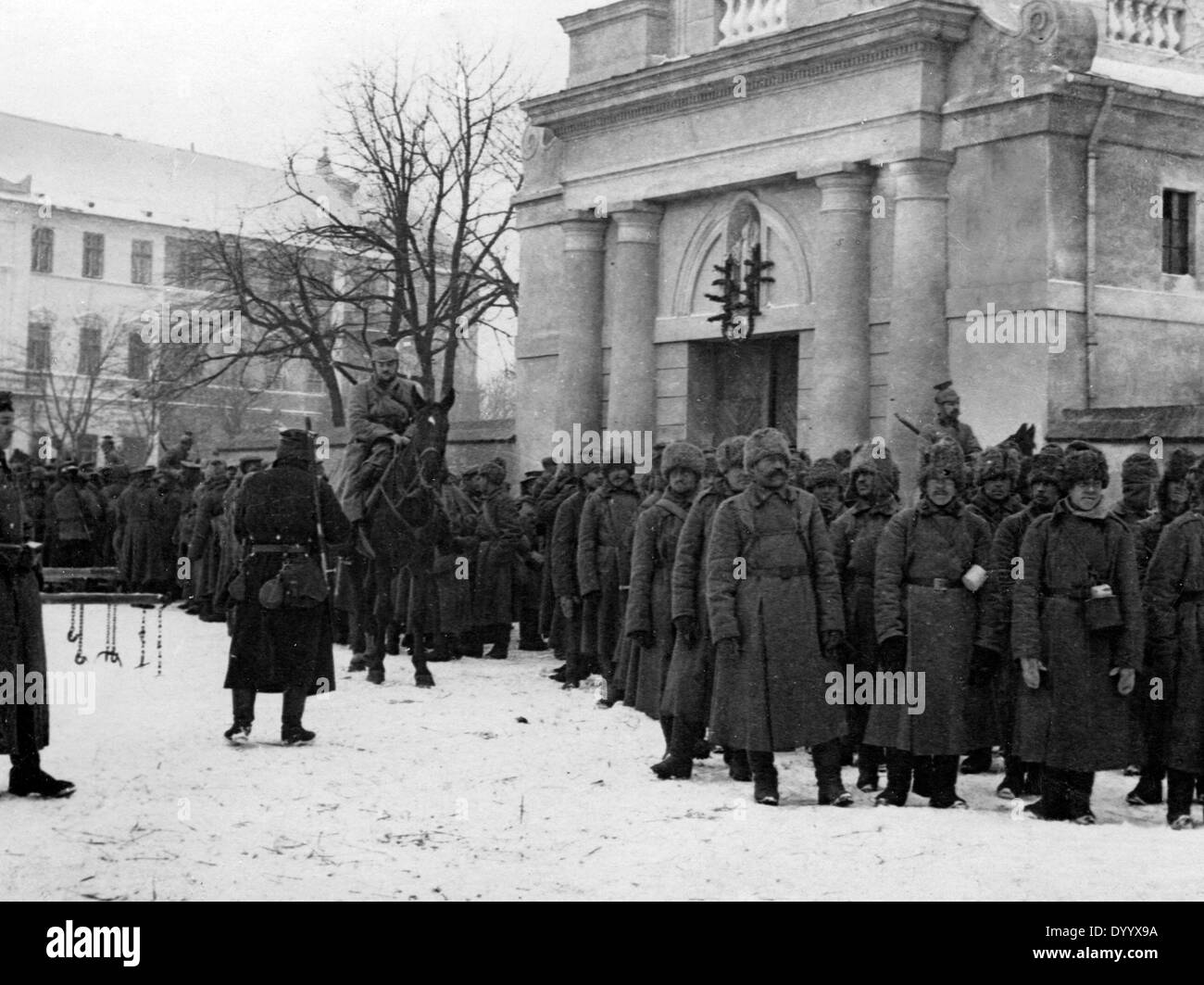 Captive Russian soldiers in Masuria, 1915 Stock Photo - Alamy