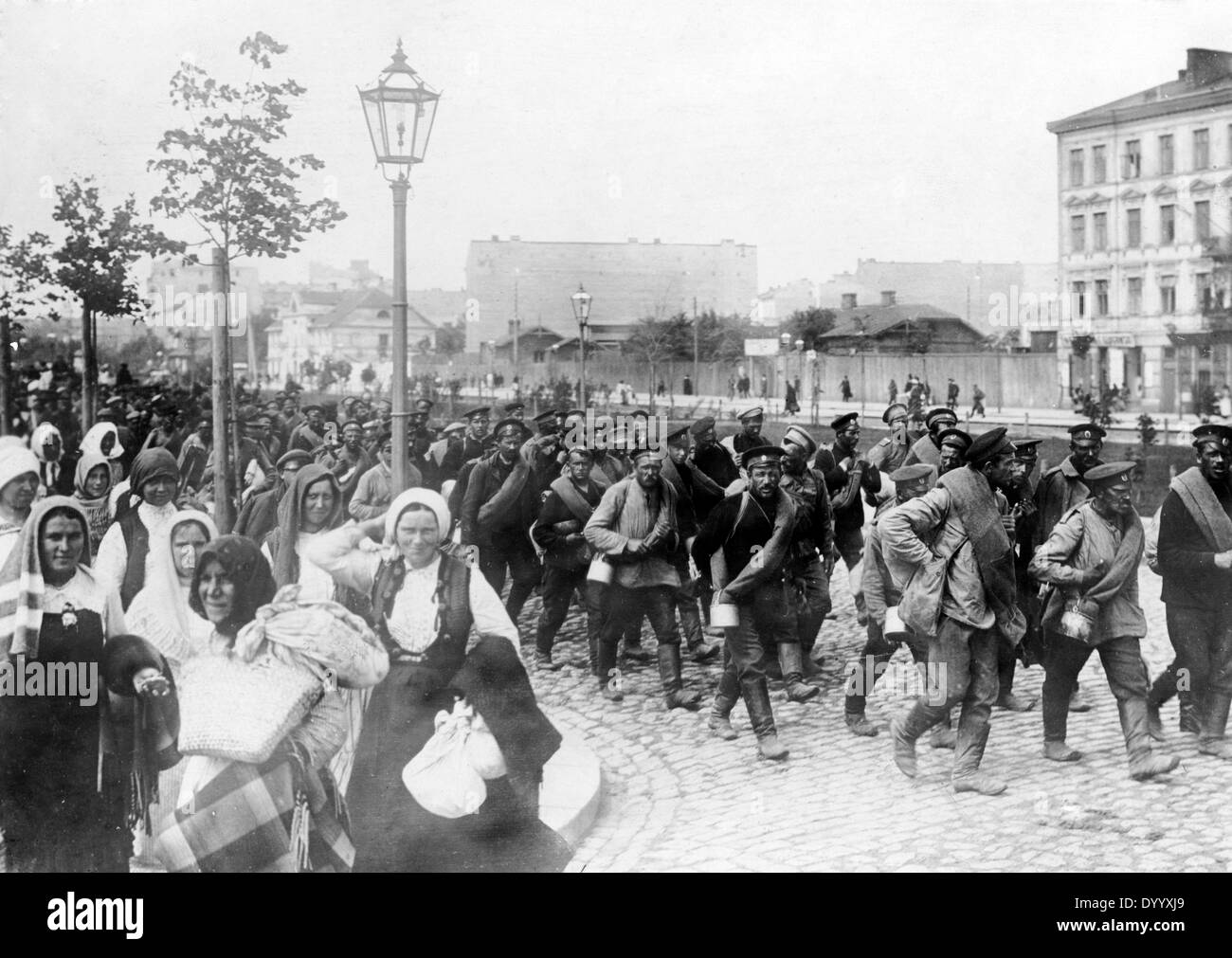 Russian military women soldiers hi-res stock photography and images - Alamy