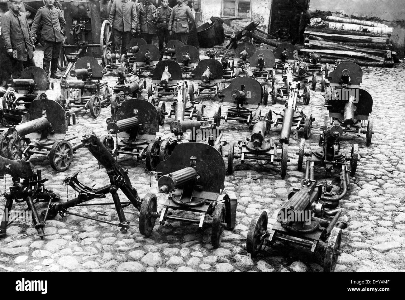 Captured Russian machine guns, 1915 Stock Photo - Alamy