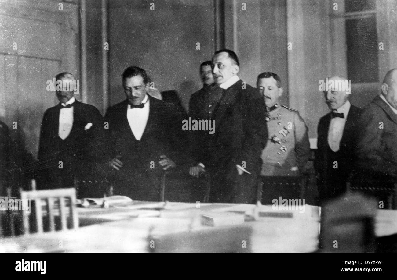 Soviet delegates hi-res stock photography and images - Alamy