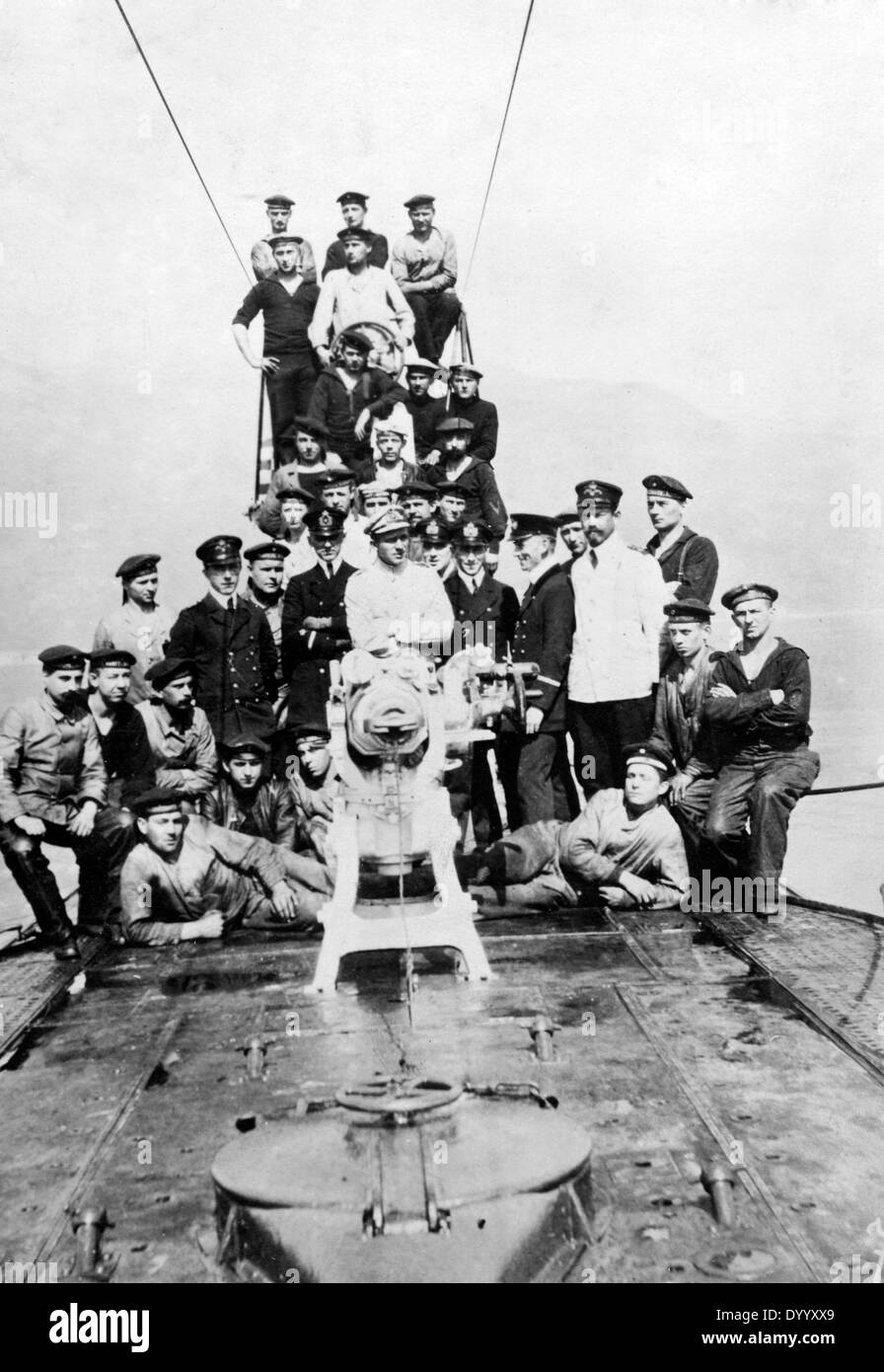 Crew of a german submarine hi-res stock photography and images - Alamy