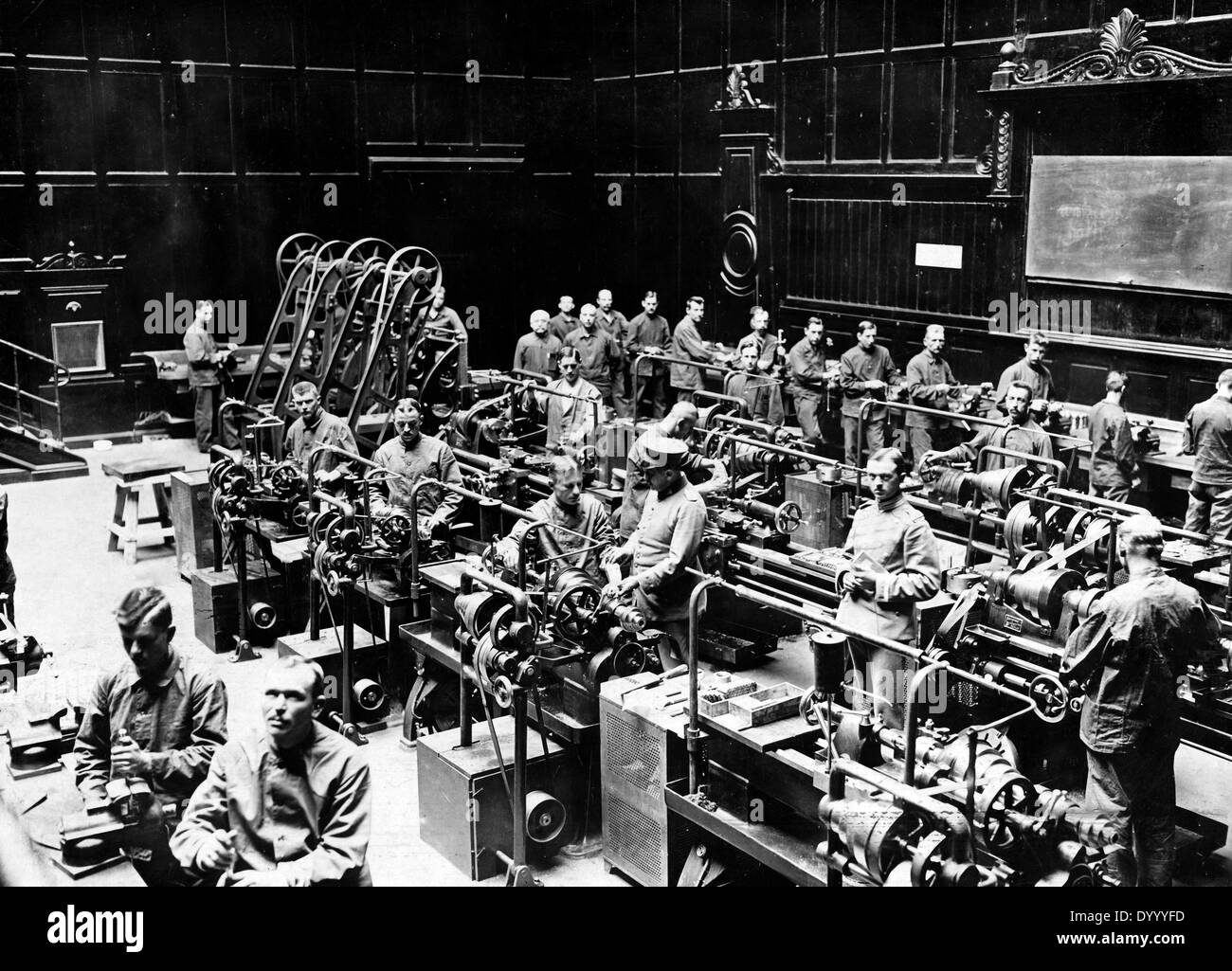 Kaiser-Wilhelm-house for wounded soldiers in Berlin, 1916 Stock Photo ...