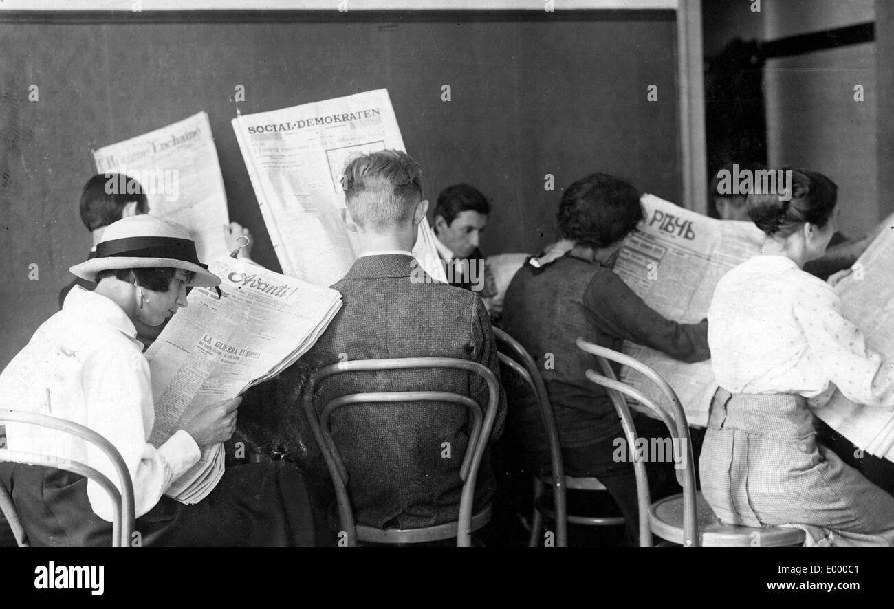 1916 newspaper hi-res stock photography and images - Alamy