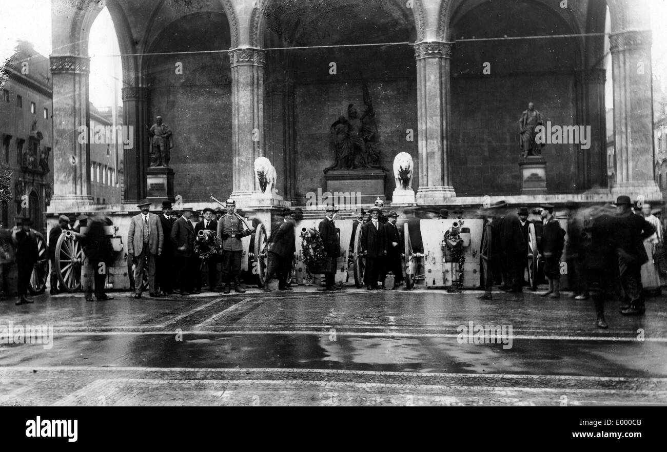 War exhibition 1918 Black and White Stock Photos & Images - Alamy