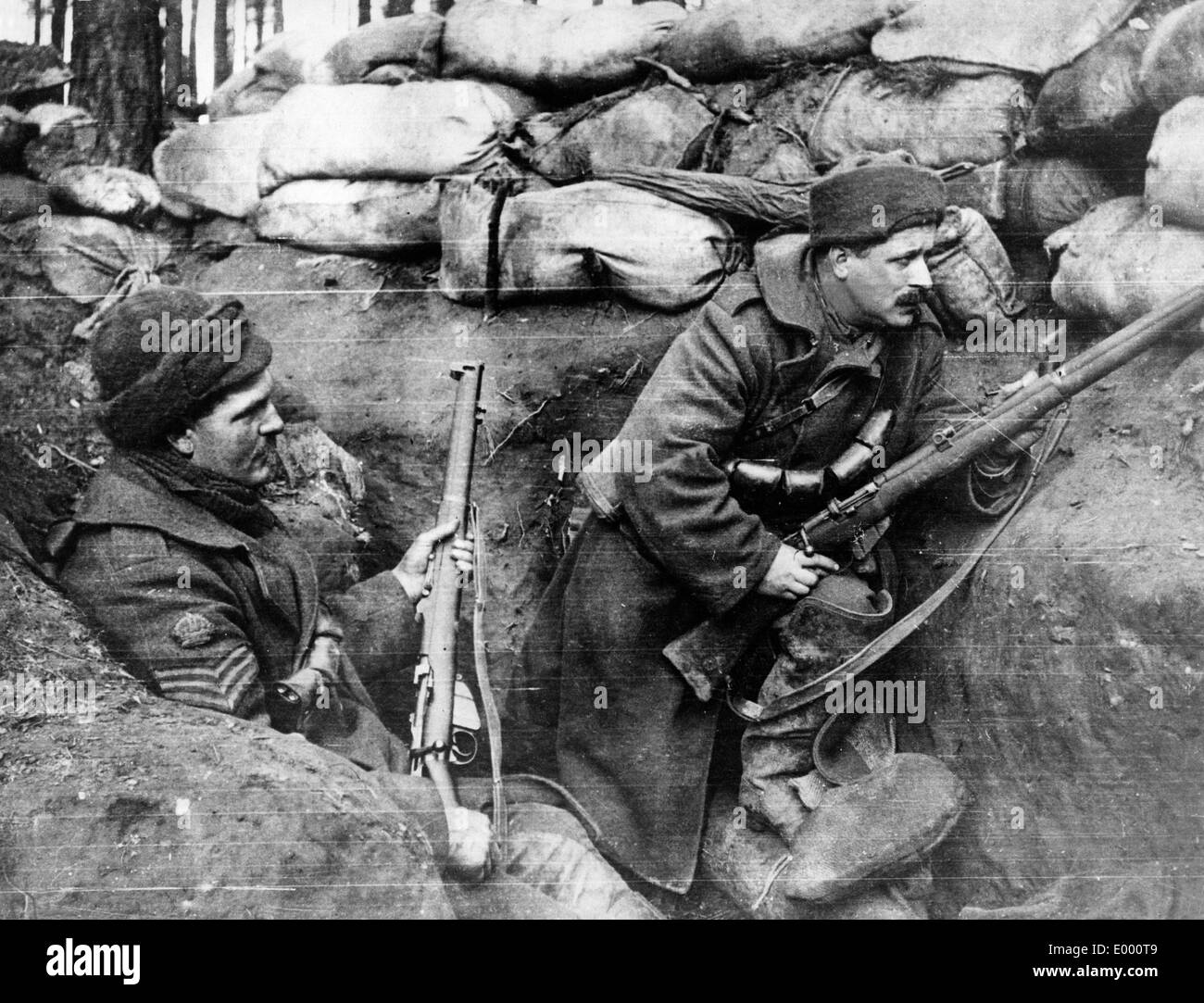 British soldiers in trench hi-res stock photography and images - Alamy