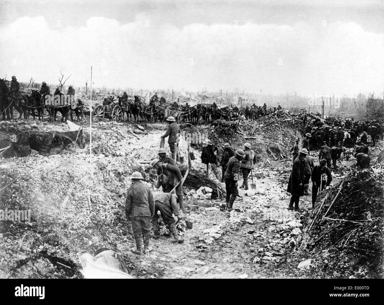 English engineers during road construction, 1917 Stock Photo - Alamy