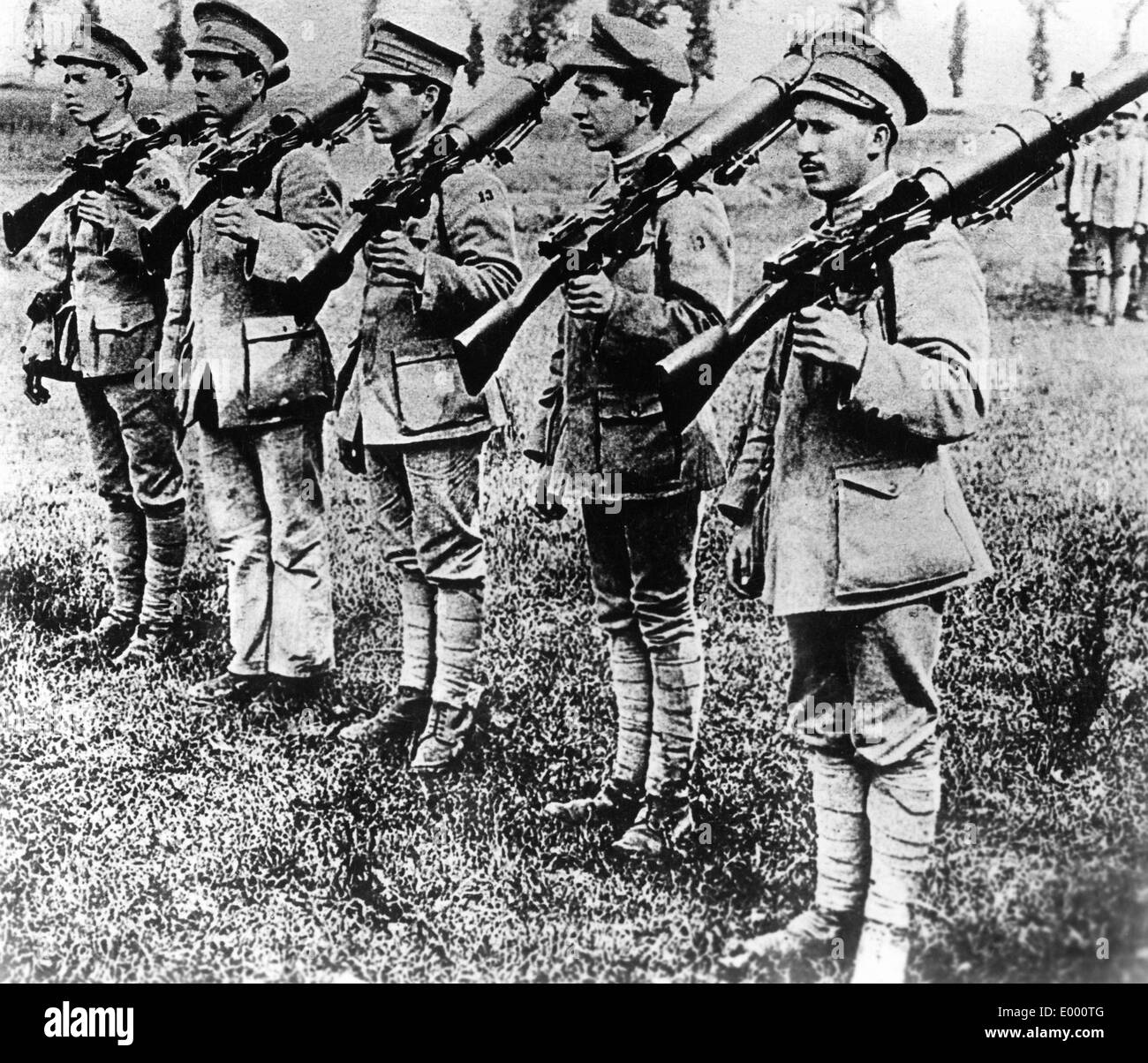 Portuguese soldier hi-res stock photography and images - Alamy