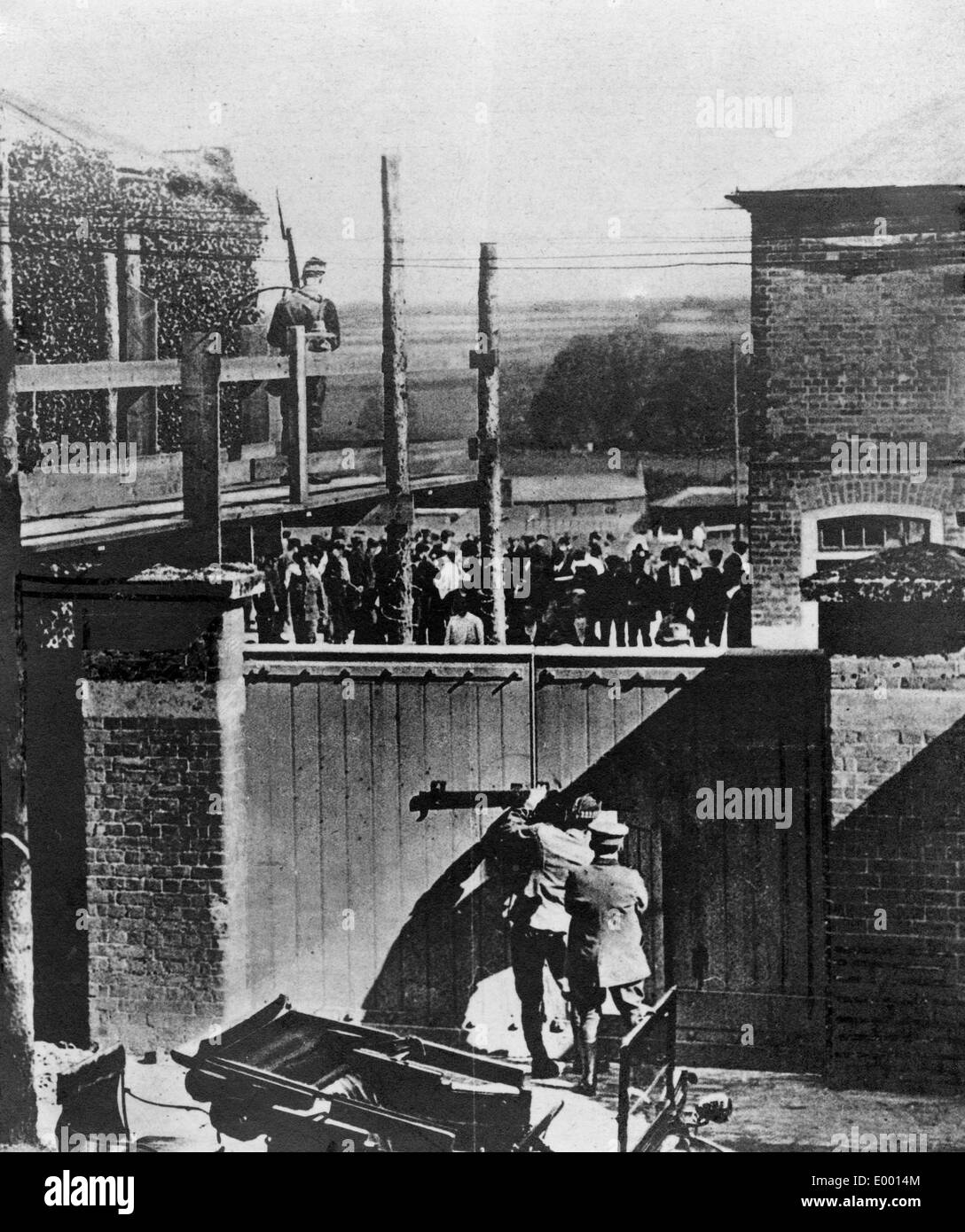 British prisoners of war germany hi-res stock photography and images ...
