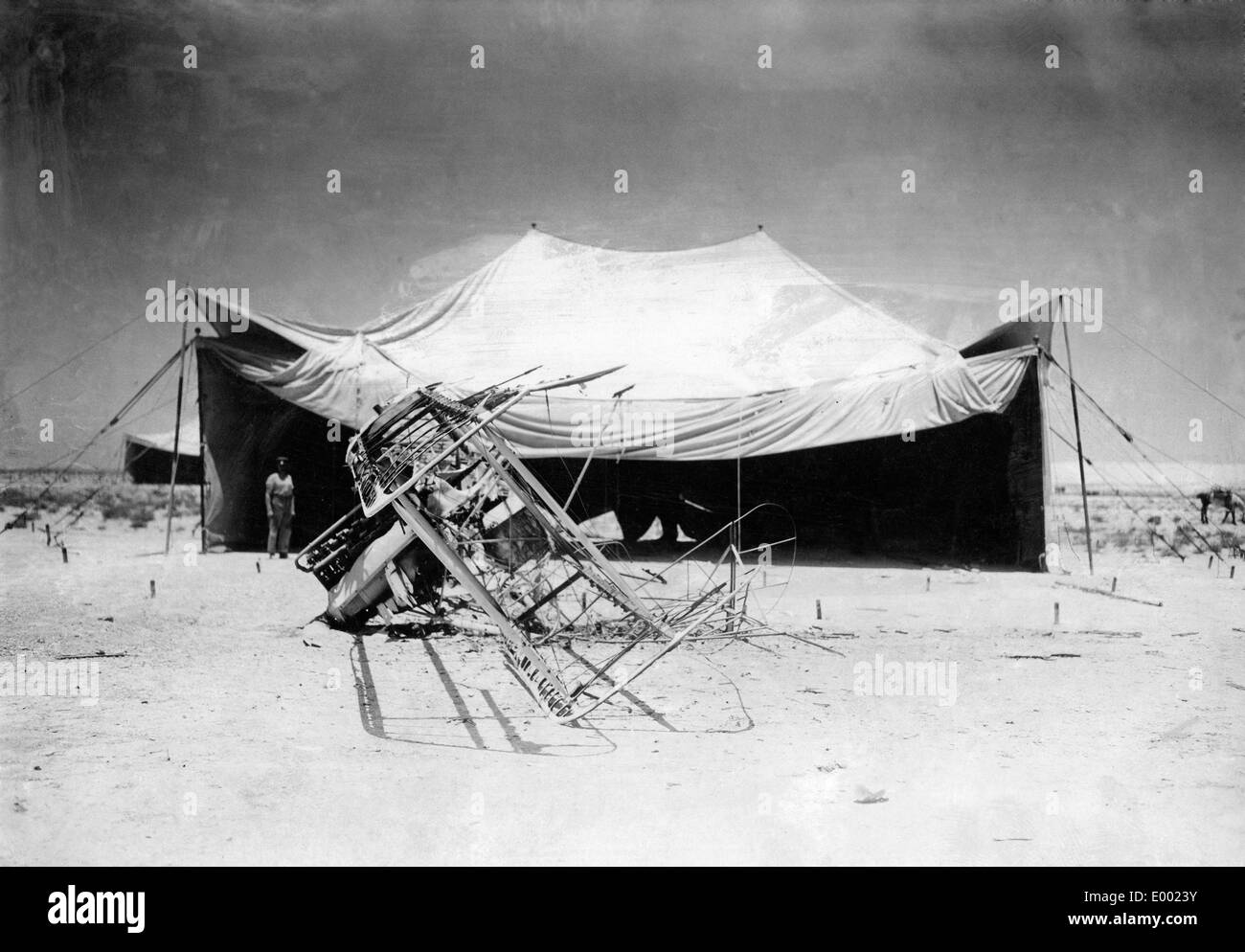 German plane first world war Black and White Stock Photos & Images - Alamy