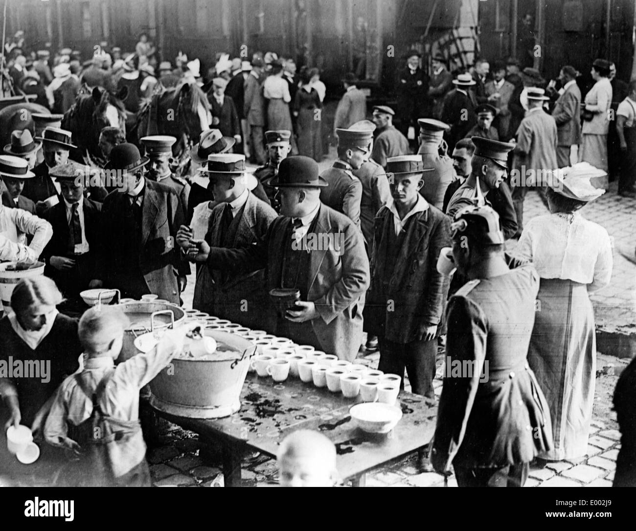 Mobilisation 1914 hi-res stock photography and images - Alamy