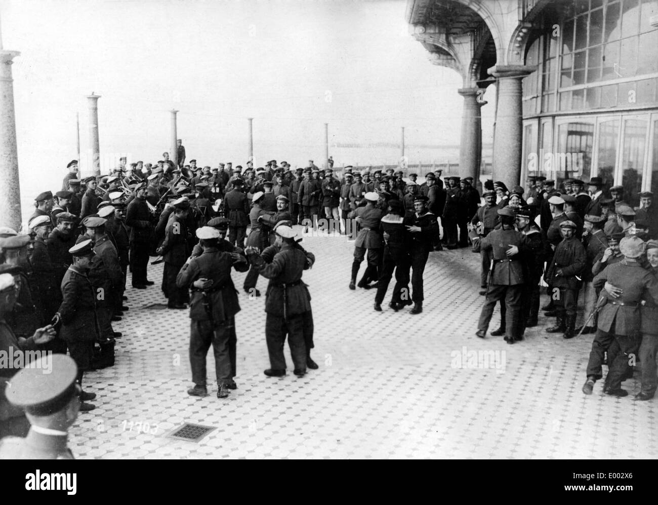 Dancing soldier hi-res stock photography and images - Alamy