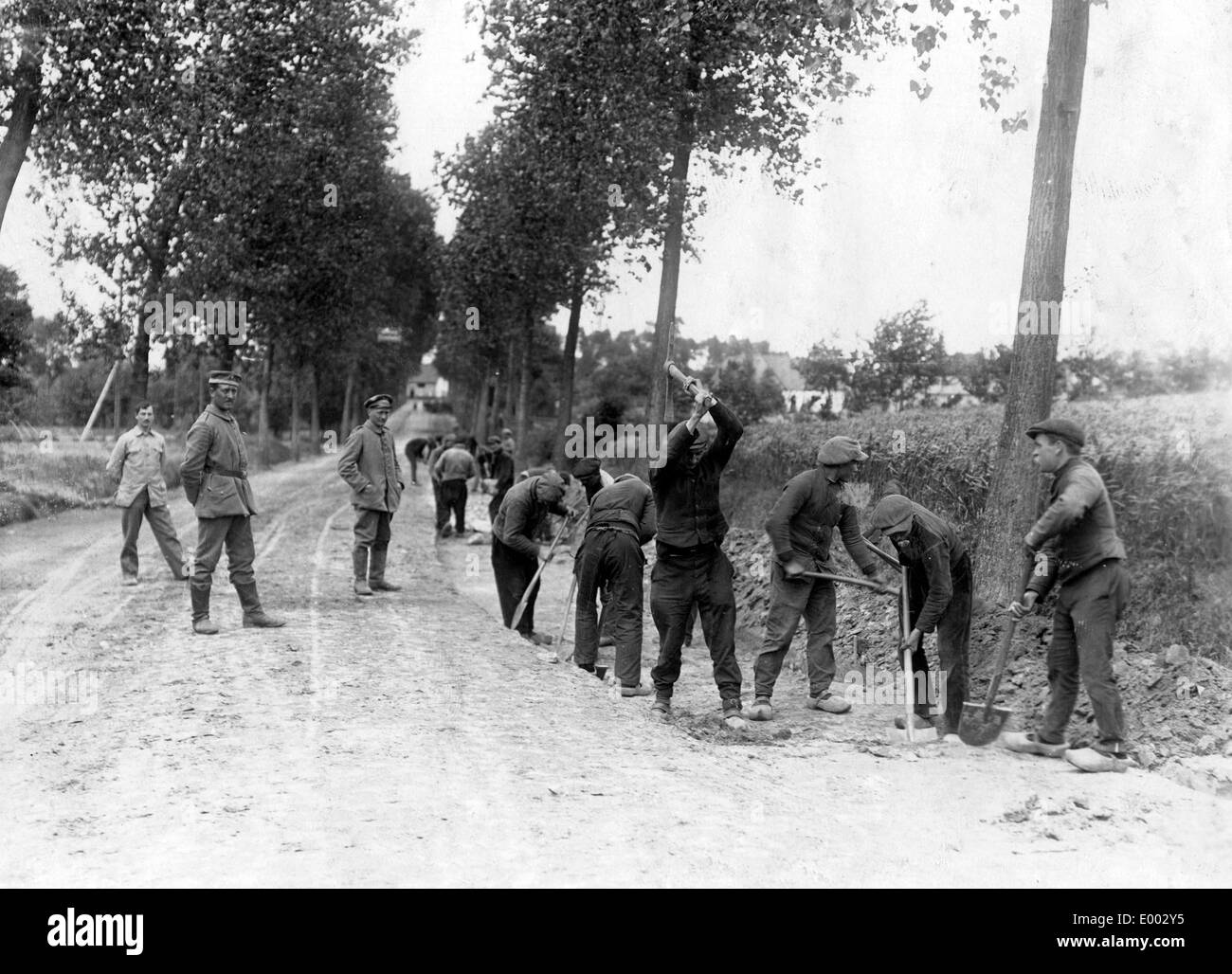 German troops belgium 1914 hi-res stock photography and images - Alamy