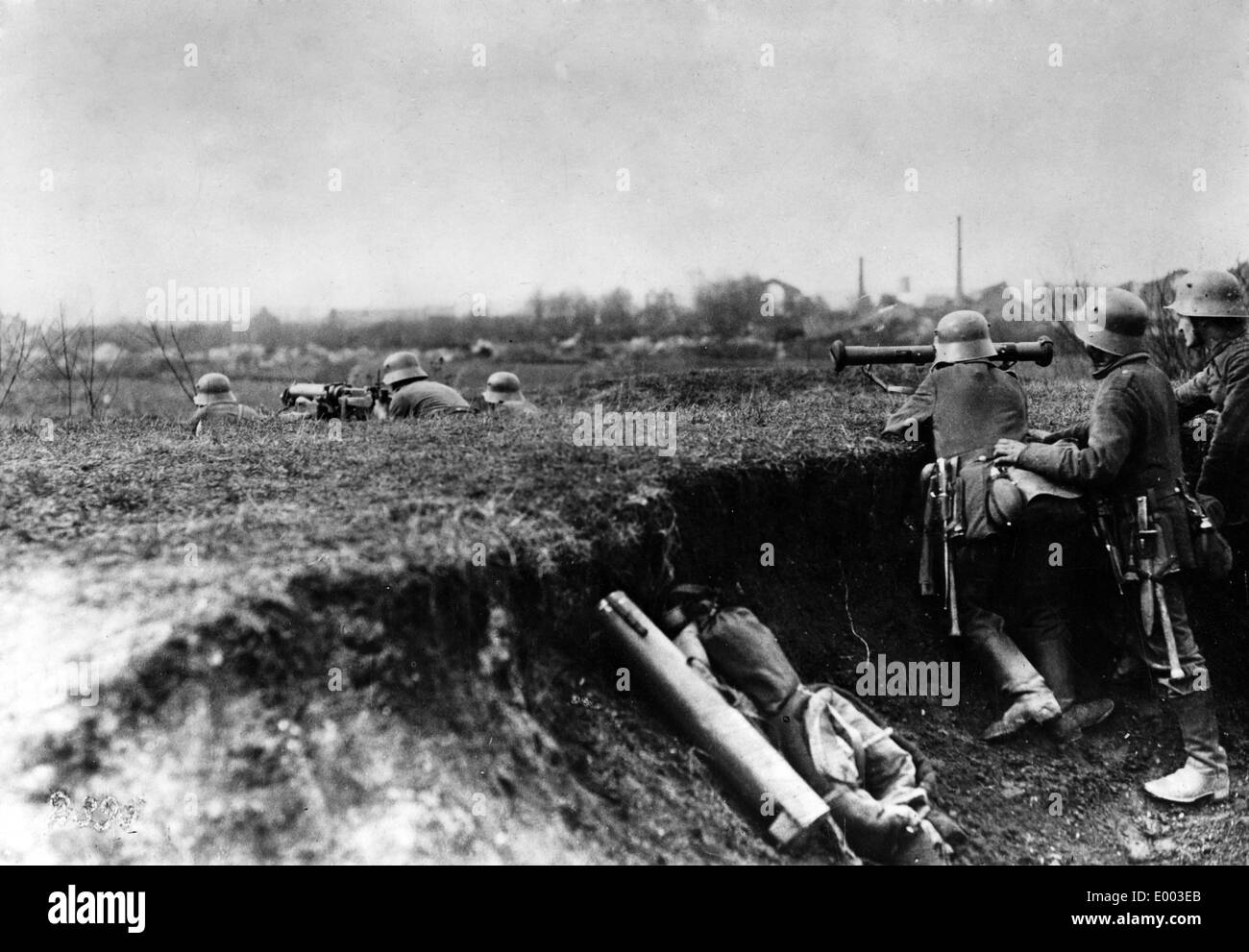 German guard guards hi-res stock photography and images - Alamy