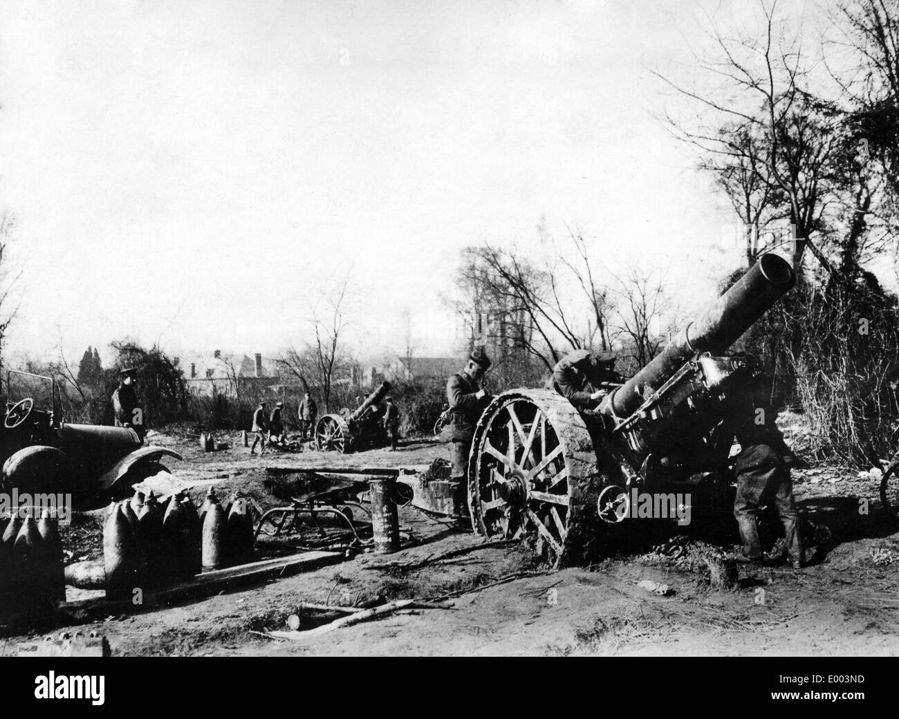 Captured English heavy battery at the Western Front, 1918 Stock Photo ...