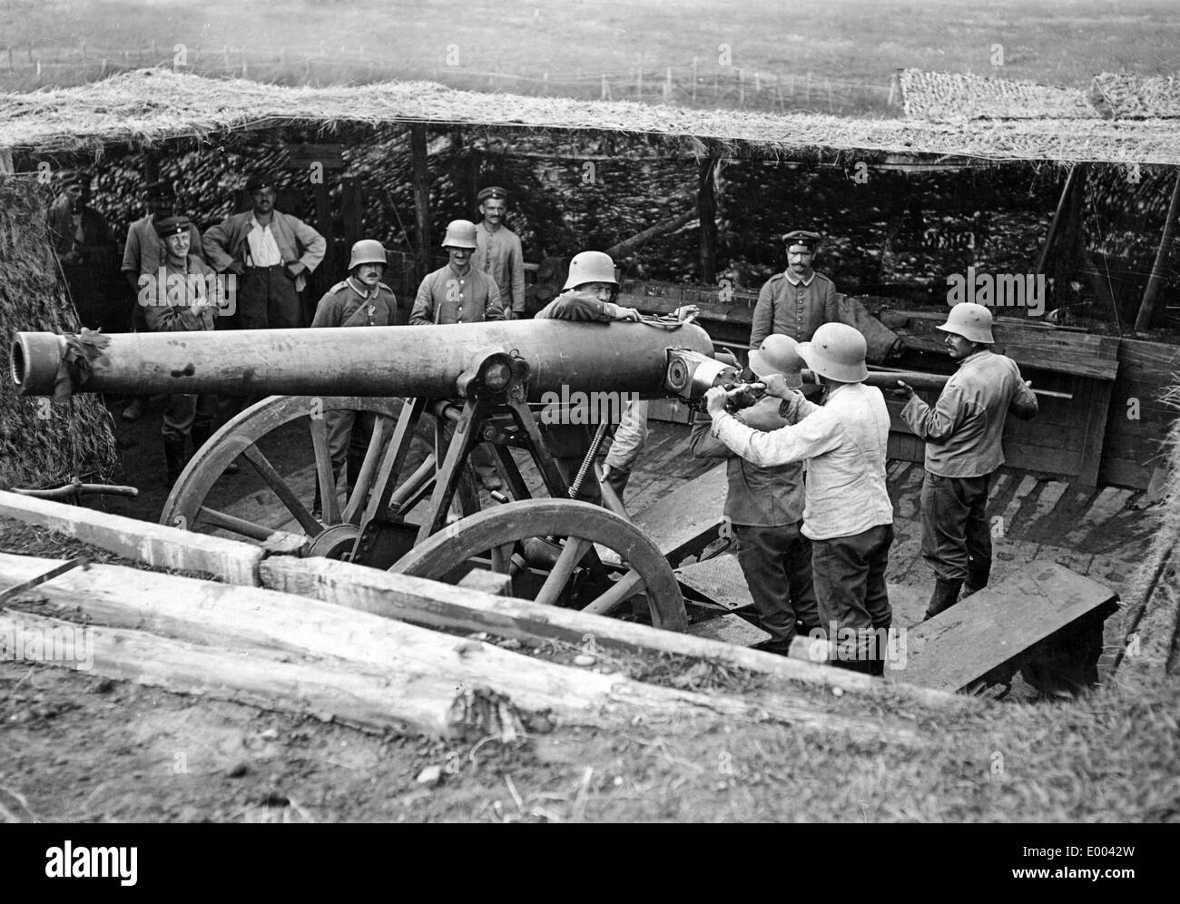 German soldiers of the attack force at the Western Front, 1917 Stock ...