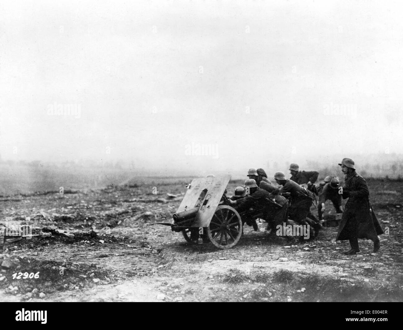 First world war german battlefield hi-res stock photography and images ...