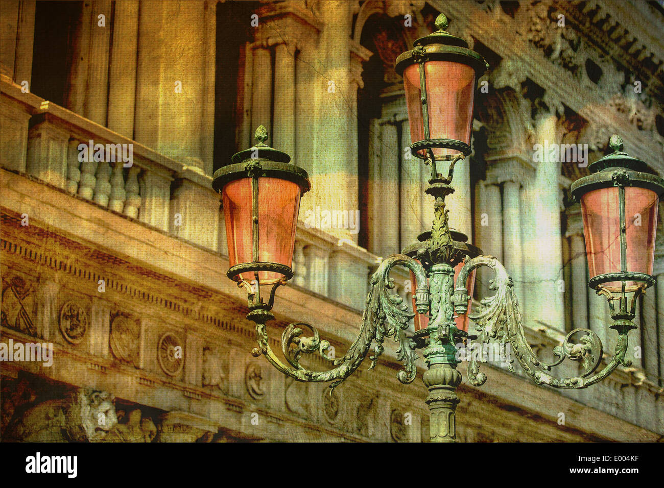 Baroque lamppost hi-res stock photography and images - Alamy