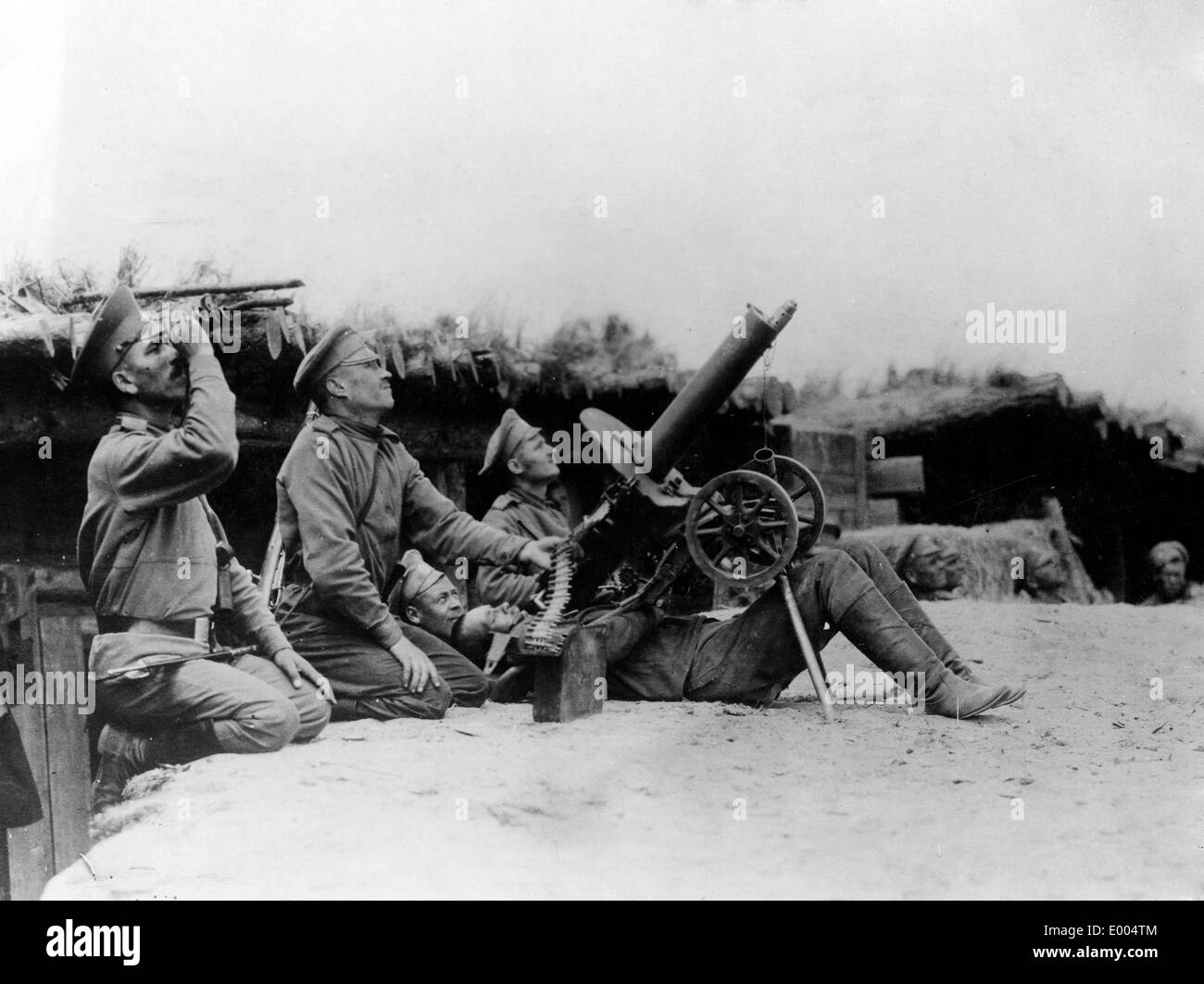 Antiaircraft guns hi-res stock photography and images - Alamy