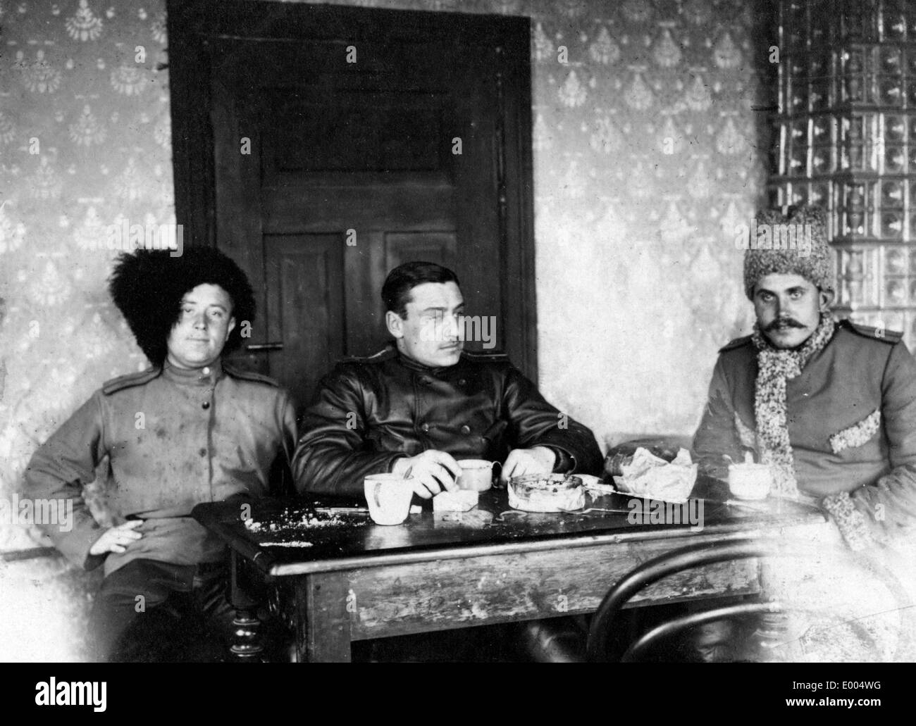 Wwi russian officer hi-res stock photography and images - Alamy