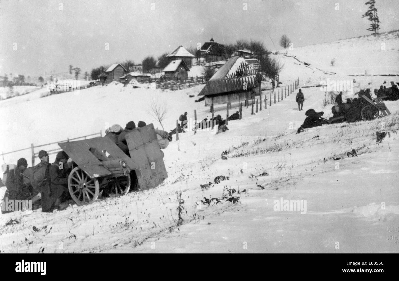 Austrian-Hungarian mountain artillery troops at the Montenegrin border ...