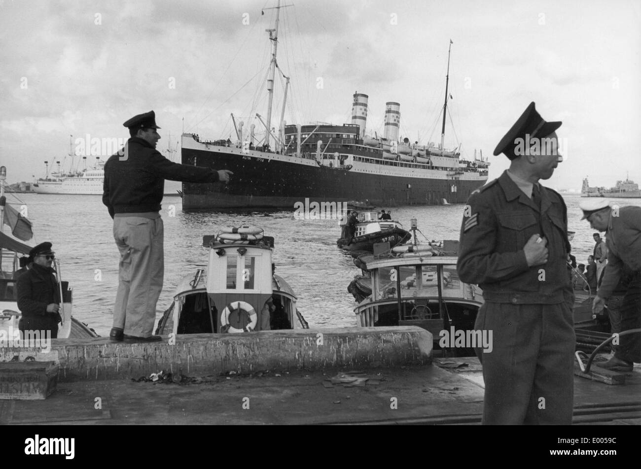 The port of Haifa Stock Photo - Alamy