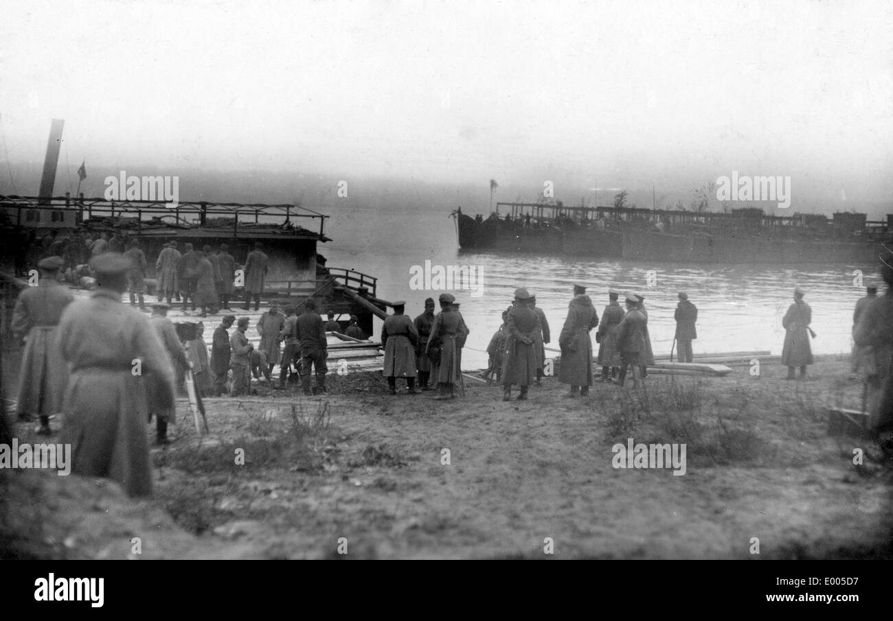 Soldiers building bridge Black and White Stock Photos & Images - Alamy