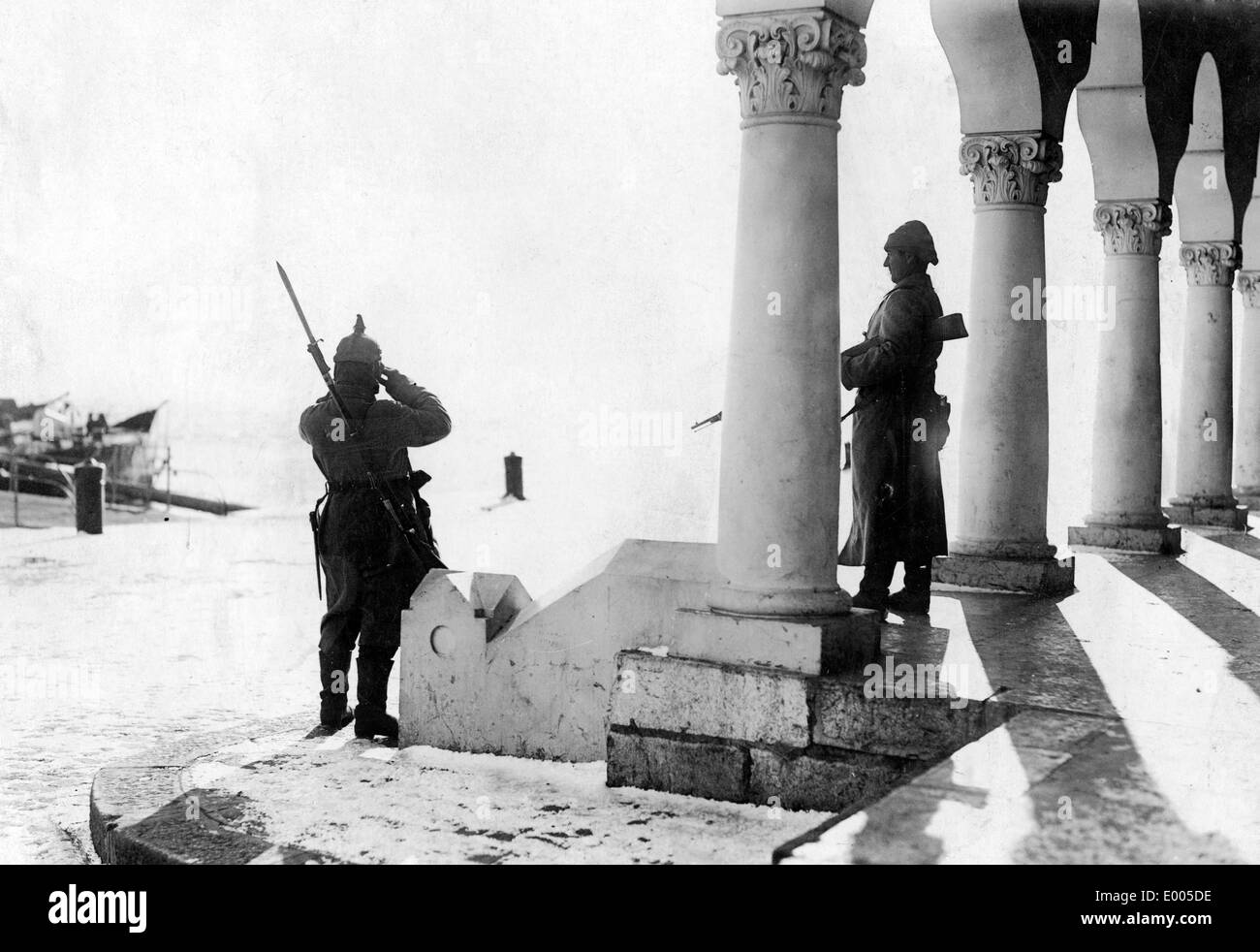 Look in Black and White Stock Photos & Images - Alamy