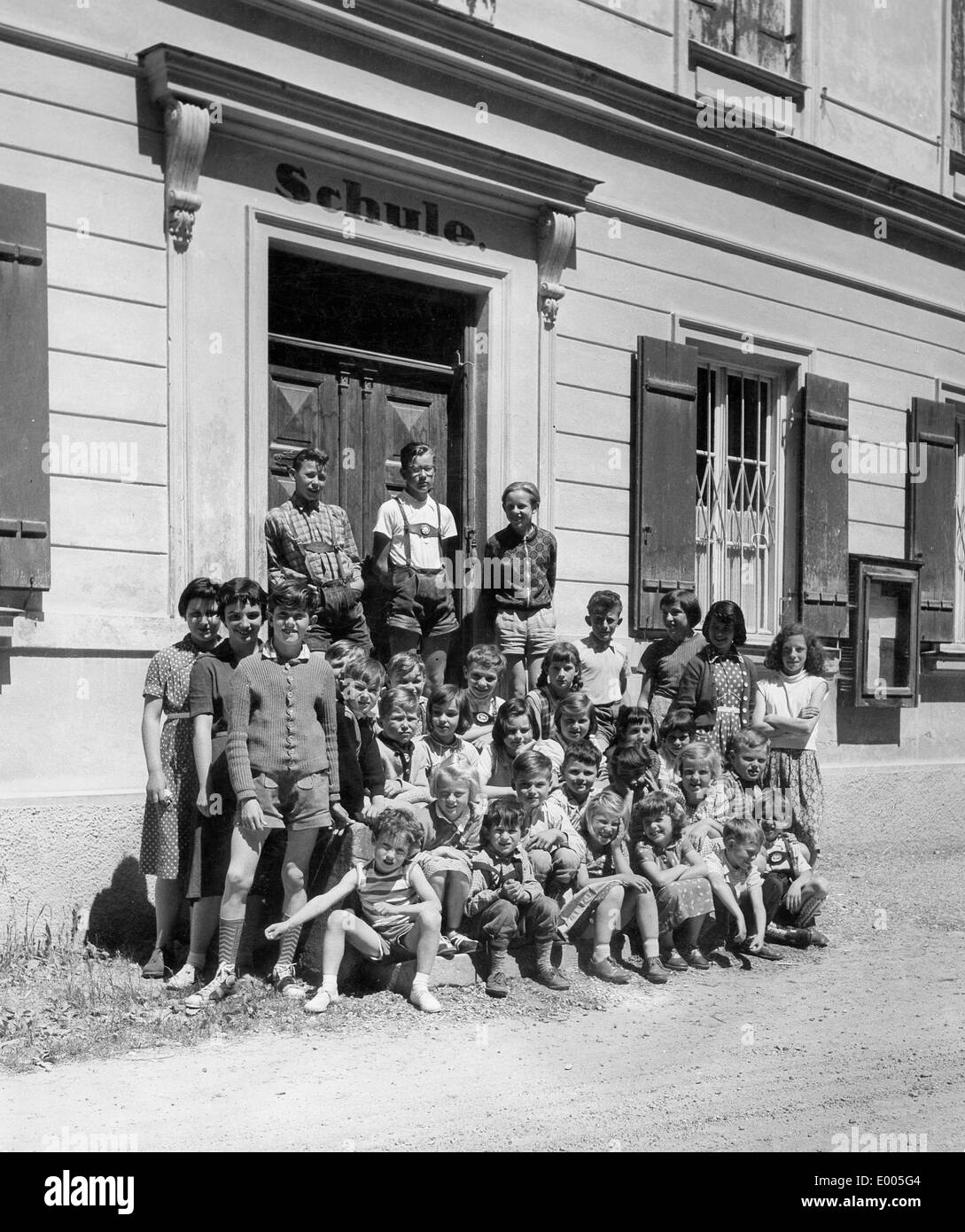 School 1958 hi-res stock photography and images - Alamy